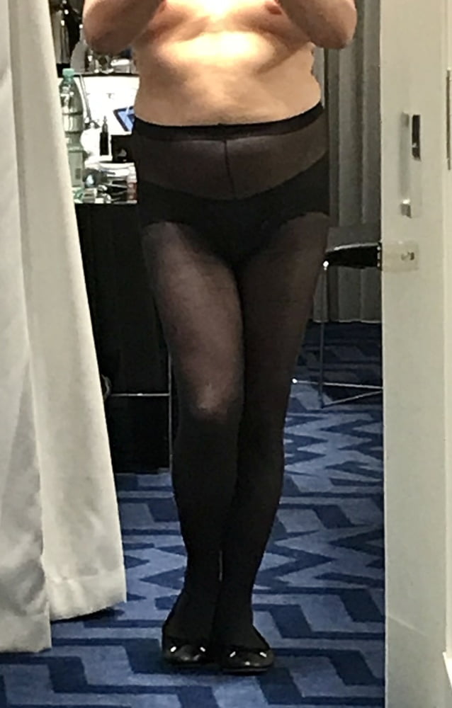 Navy Blue Tights 16 Pics Xhamster