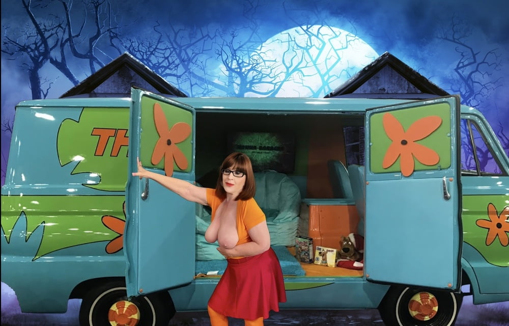 Im Velma Dinkly 19 Pics Xhamster 5107