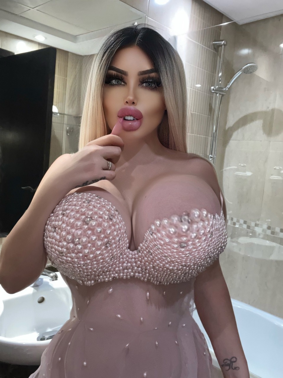 Bimbo Barbie 9 Pics Xhamster